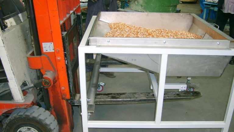 Step Feeders - Podmores